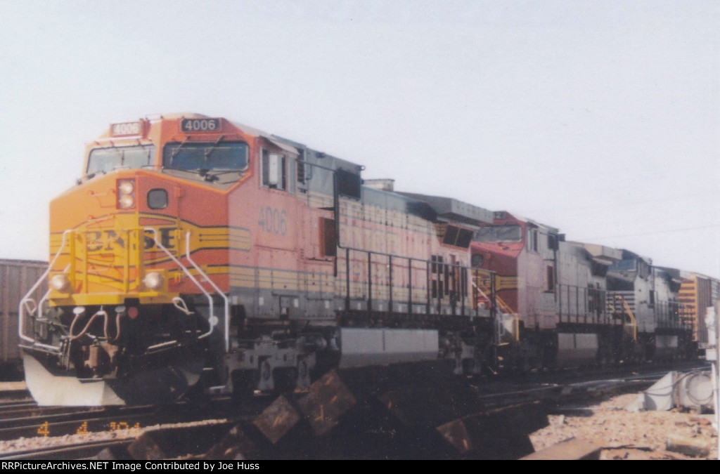 BNSF 4006 East